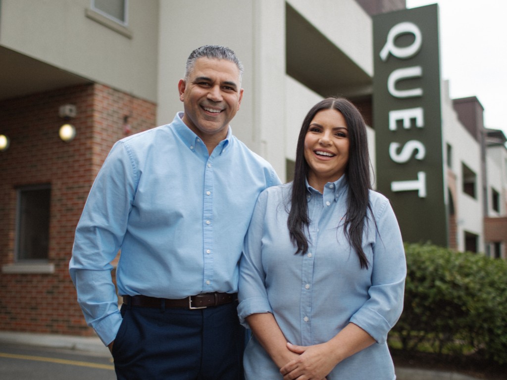 Quest | Quest | English