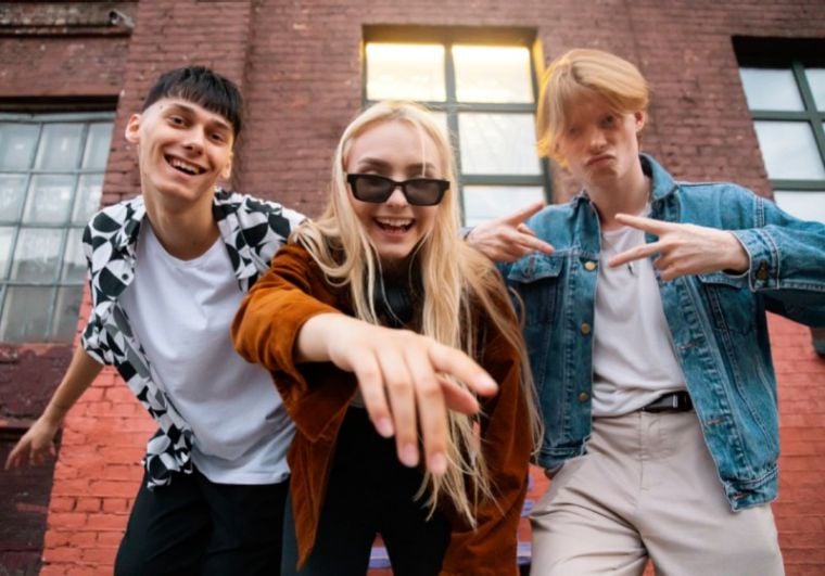 Discover ASR - Our Brands | Discover ASR | English