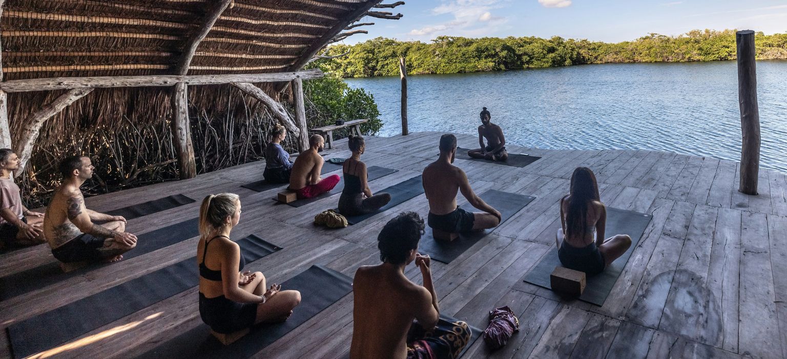 The Benefits of a Mindfulness Retreat | Discover ASR | English