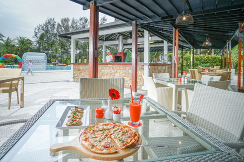 Batam Restaurants | Dining at HARRIS Resort Batam Waterfront
