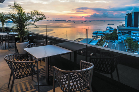 Restaurants in Batam | YELLO Hotel Harbour Bay Batam