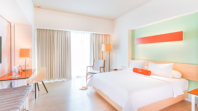 Download Brochure | HARRIS Hotel & Conventions Bekasi | English