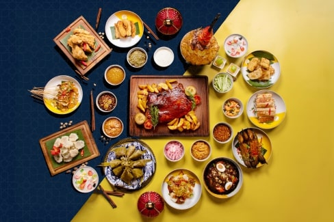 Dining | YELLO Hotel Harmoni Jakarta | English