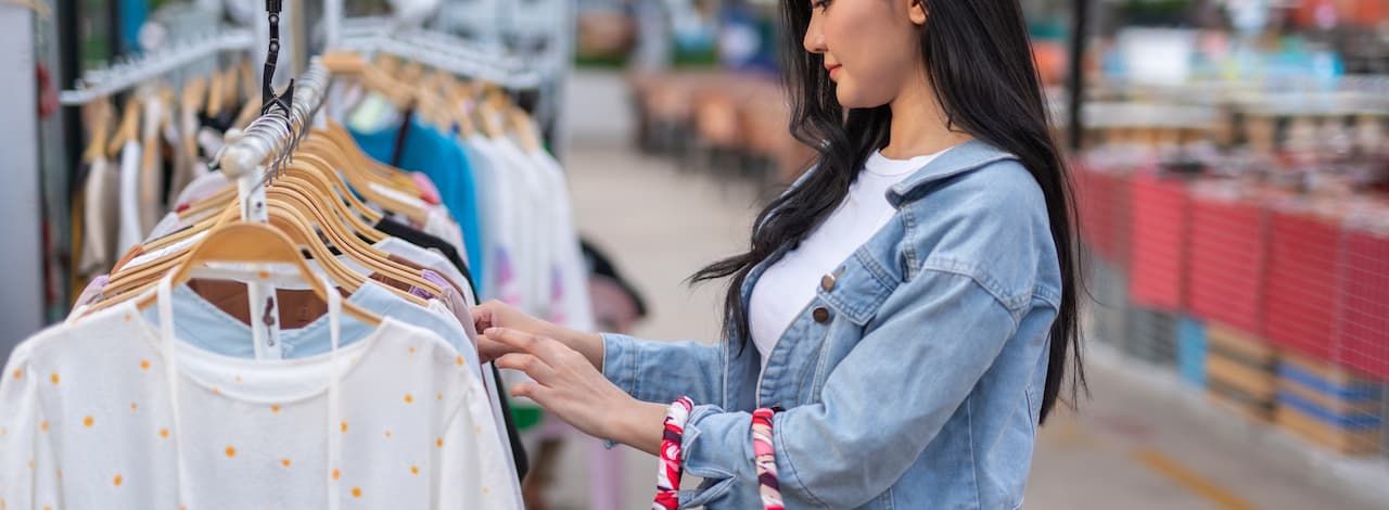 Rayakan Akhir Tahun Bersama Bazaar Cuci Gudang Terbesar di Indonesia