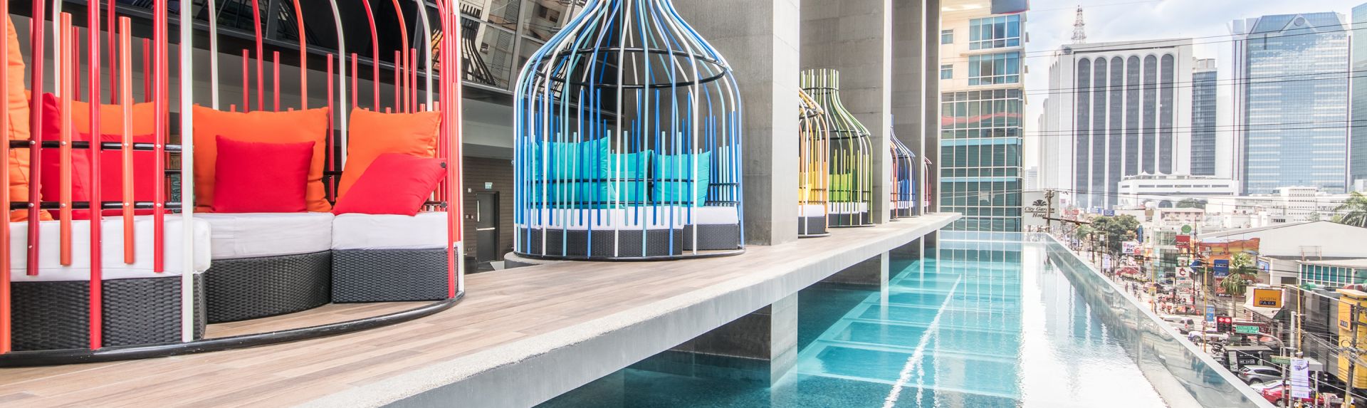 Hotels near Ayala Avenue Makati City | Oakwood Makati Avenue